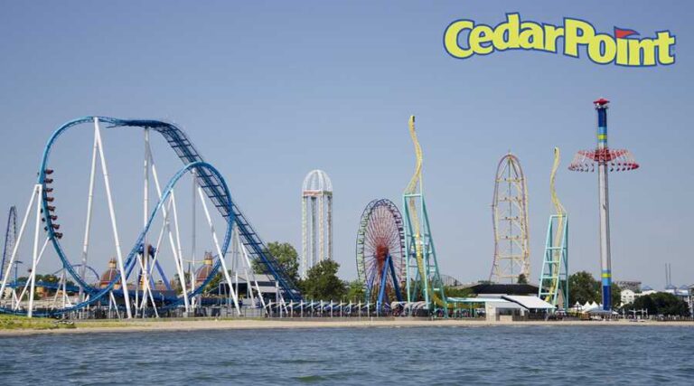 Cedar Point Amusement Park; Must-See Attractions - TripsTheWorld.com